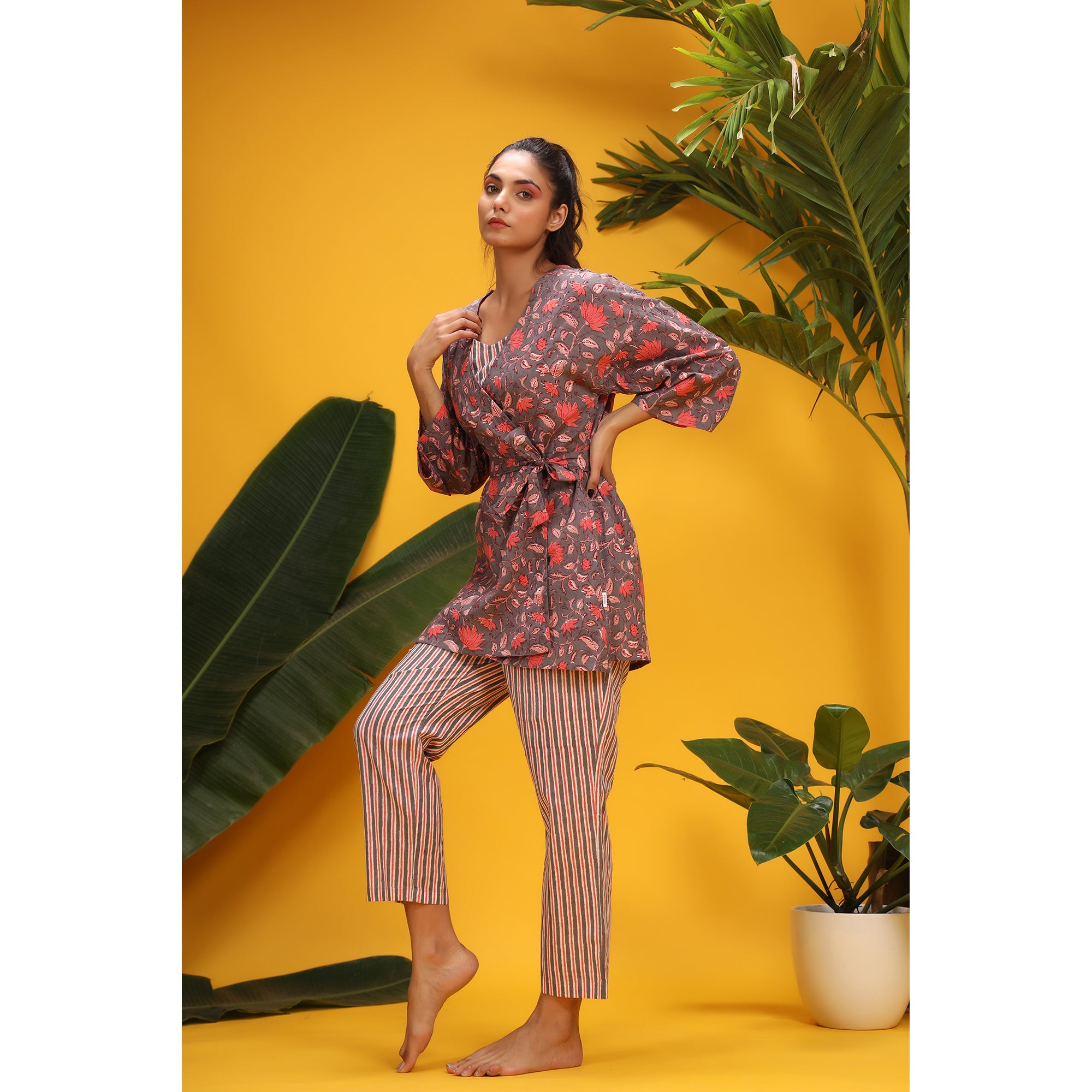 Lotus Mosaic with Striped Contrast on Shrug Set